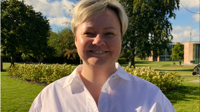 "En stor fordel med én, som er bindeled til mig som myndighedsperson ...